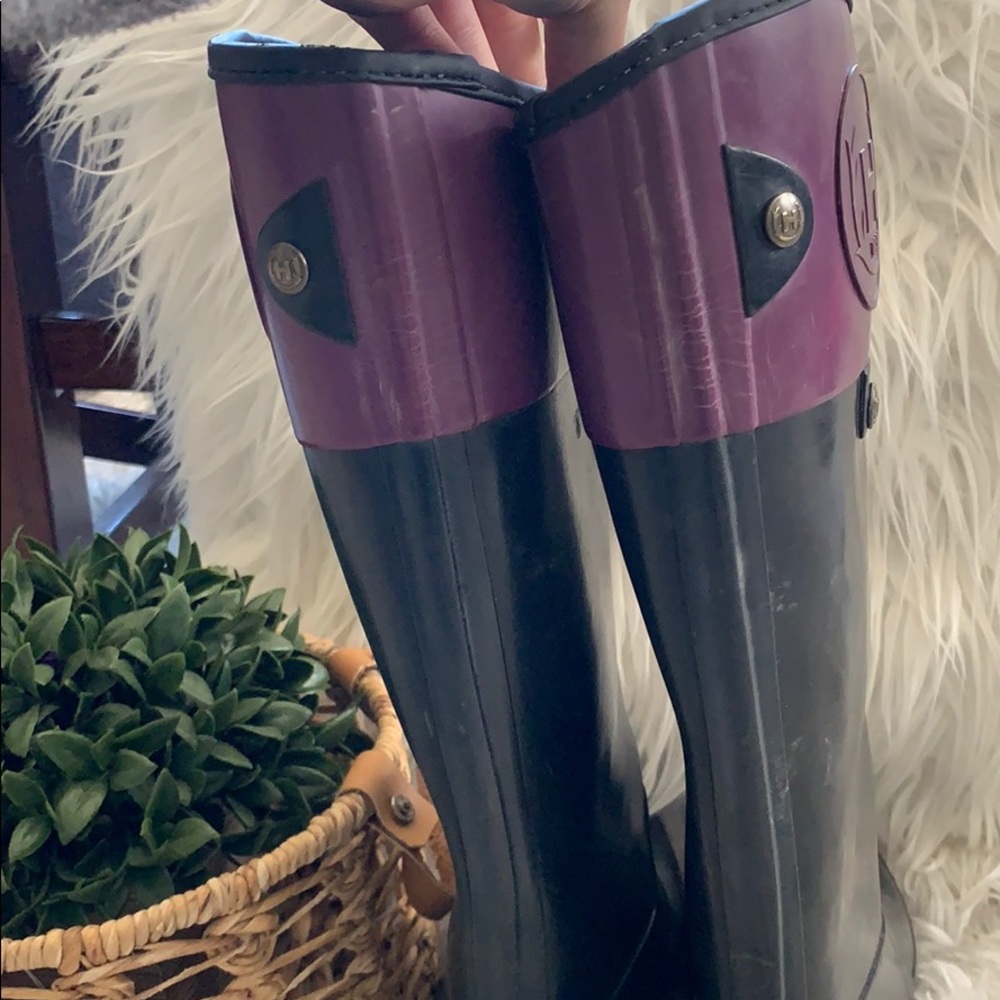 Rare Hunter Boots. Get Them Before Fall Begins - Gem